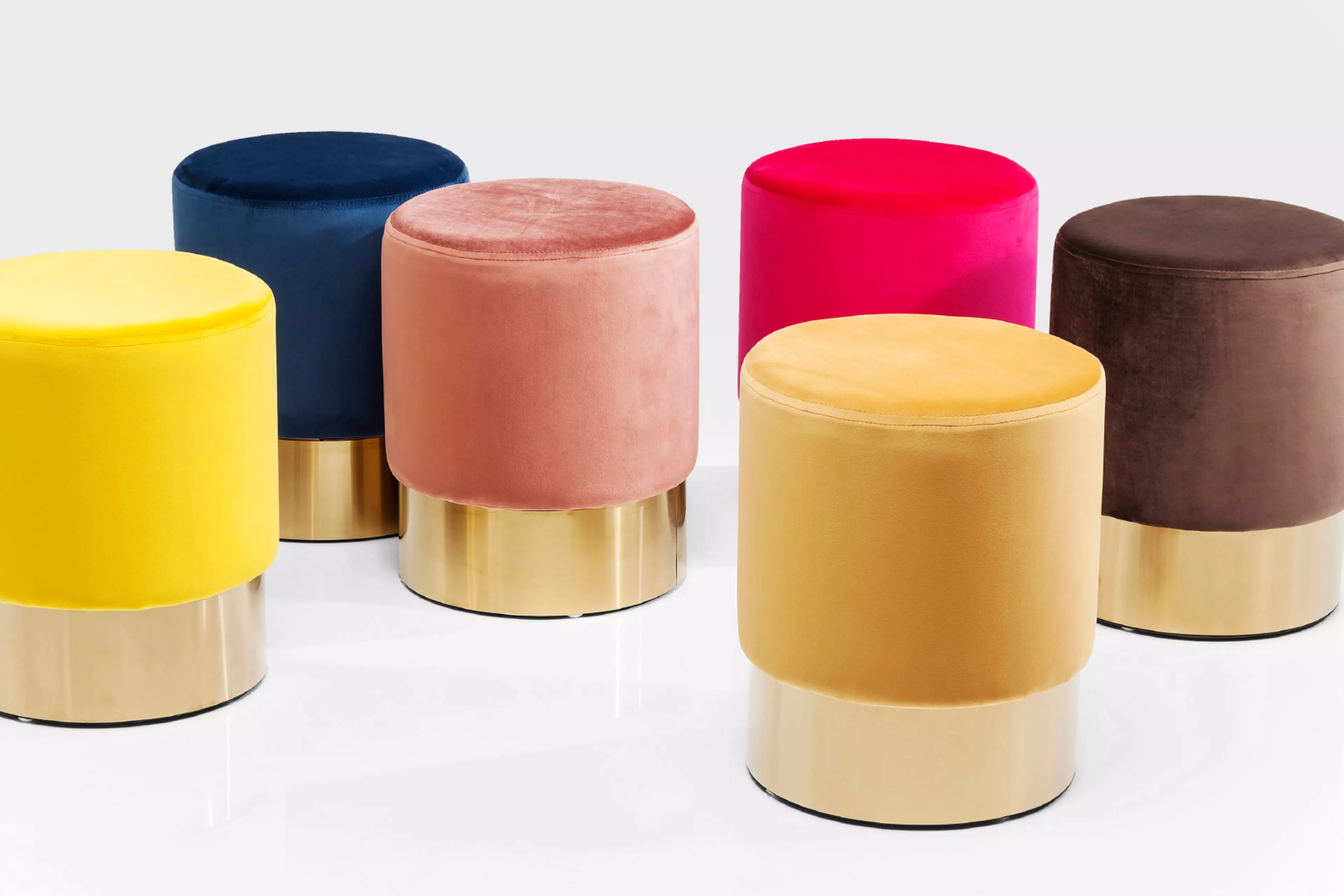Weich gepolsterte Poufs für Ihr Zuhause | SEGMÜLLER