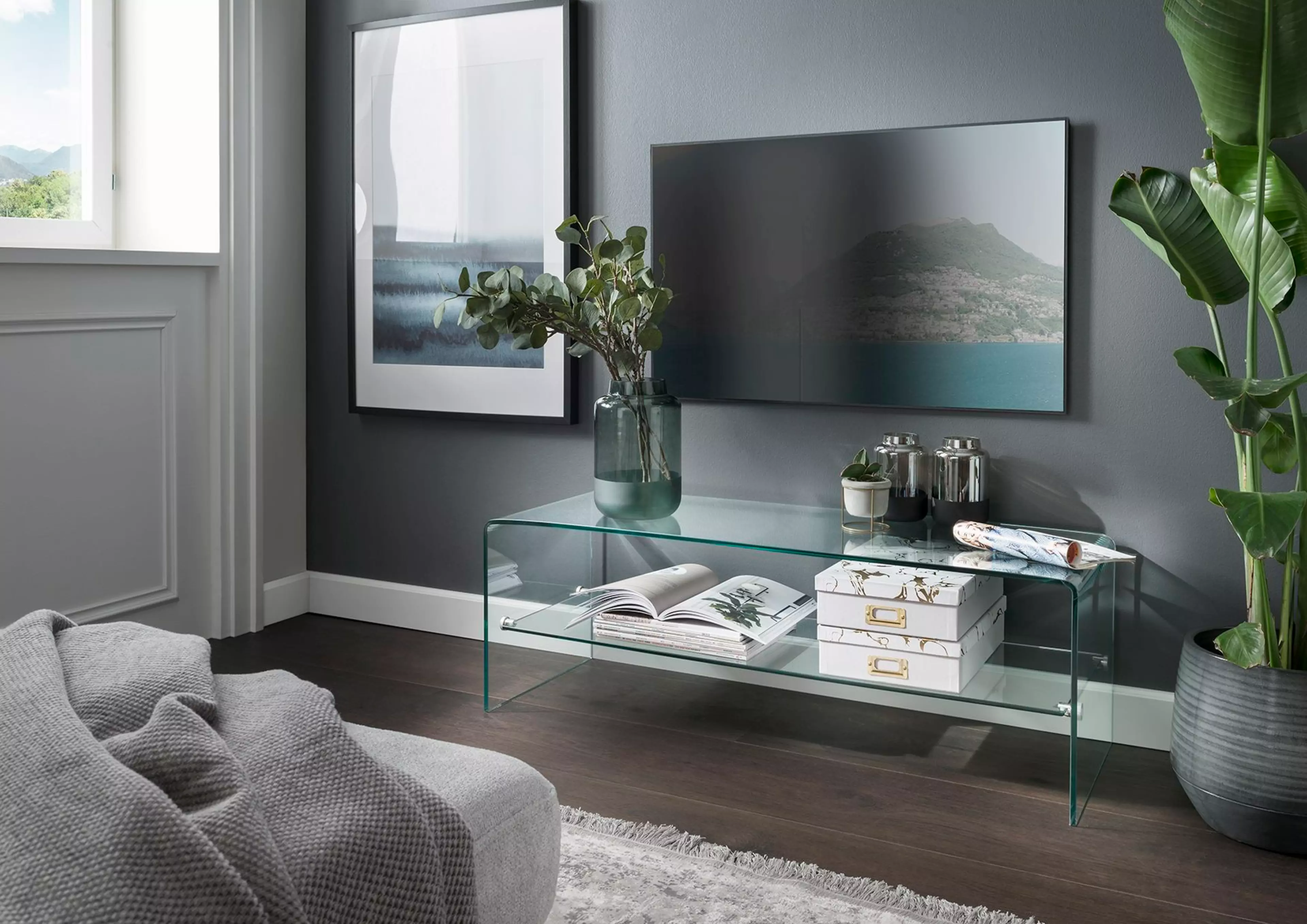 Moderne TV Lowboards für Ihr Wohnzimmer | SEGMÜLLER