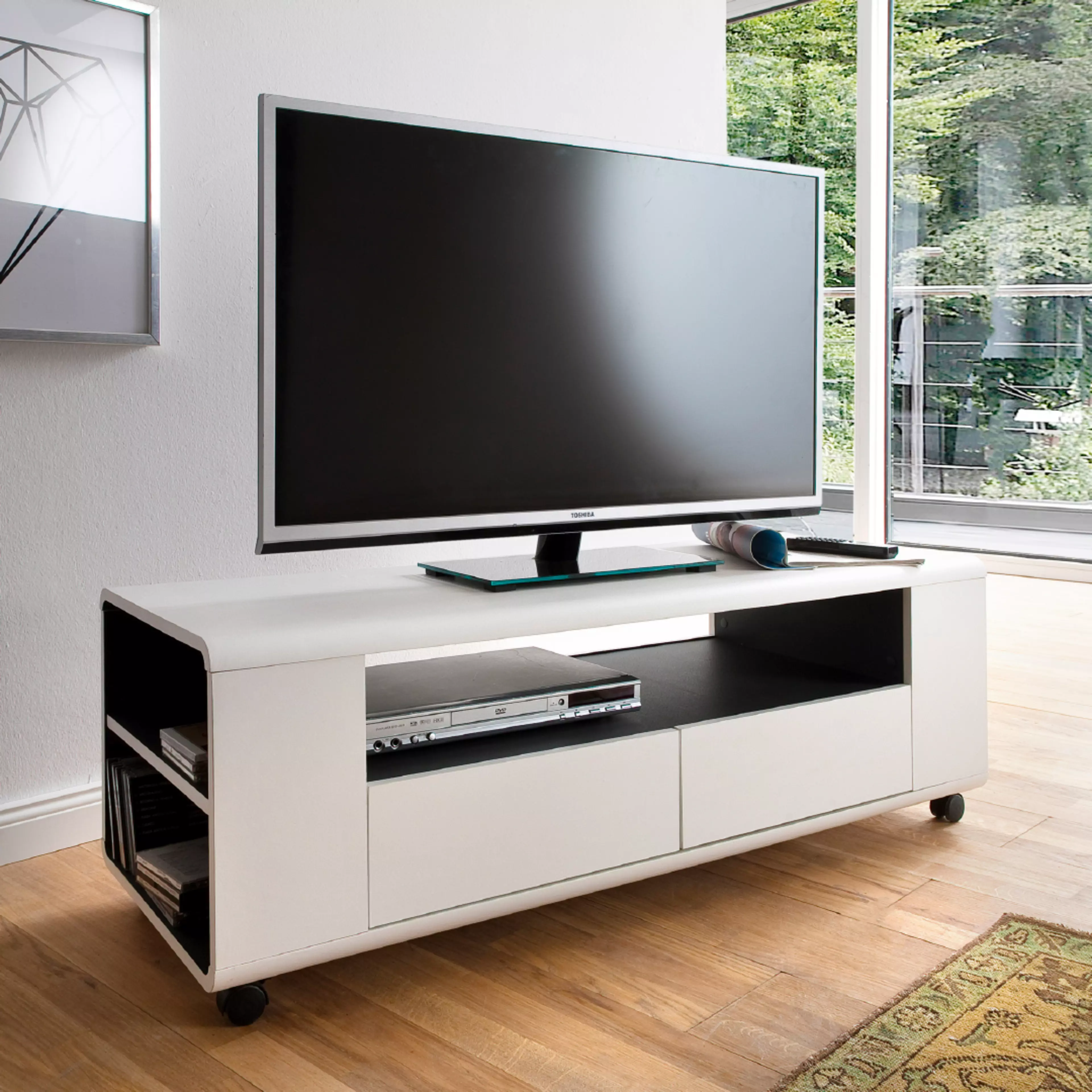 Moderne TV Lowboards für Ihr Wohnzimmer | SEGMÜLLER
