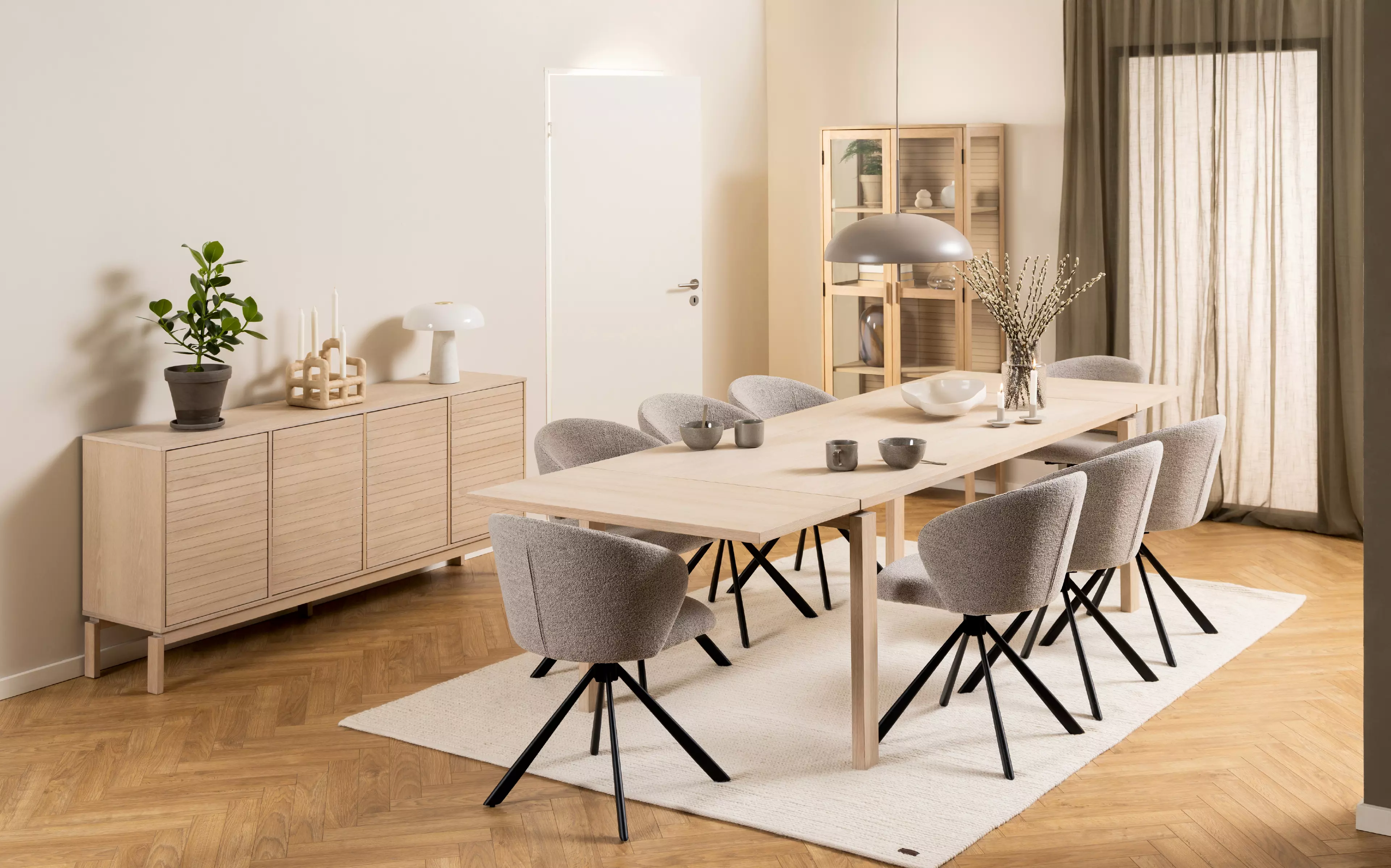 Praktikable Sideboards in Holz kaufen | SEGMÜLLER